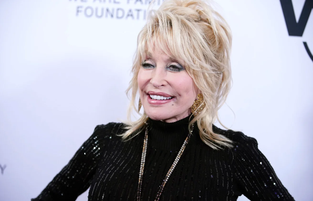 Dolly Parton and Her Husband of 57 Years Live out of the Spotlight on a ...